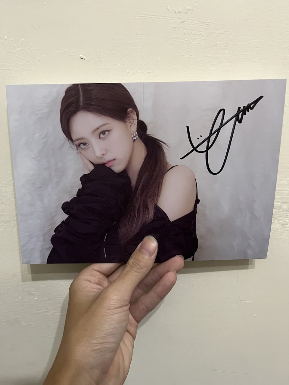 #詢問 #問 Cheshire美國進口（親簽） - ITZY板 | Dcard