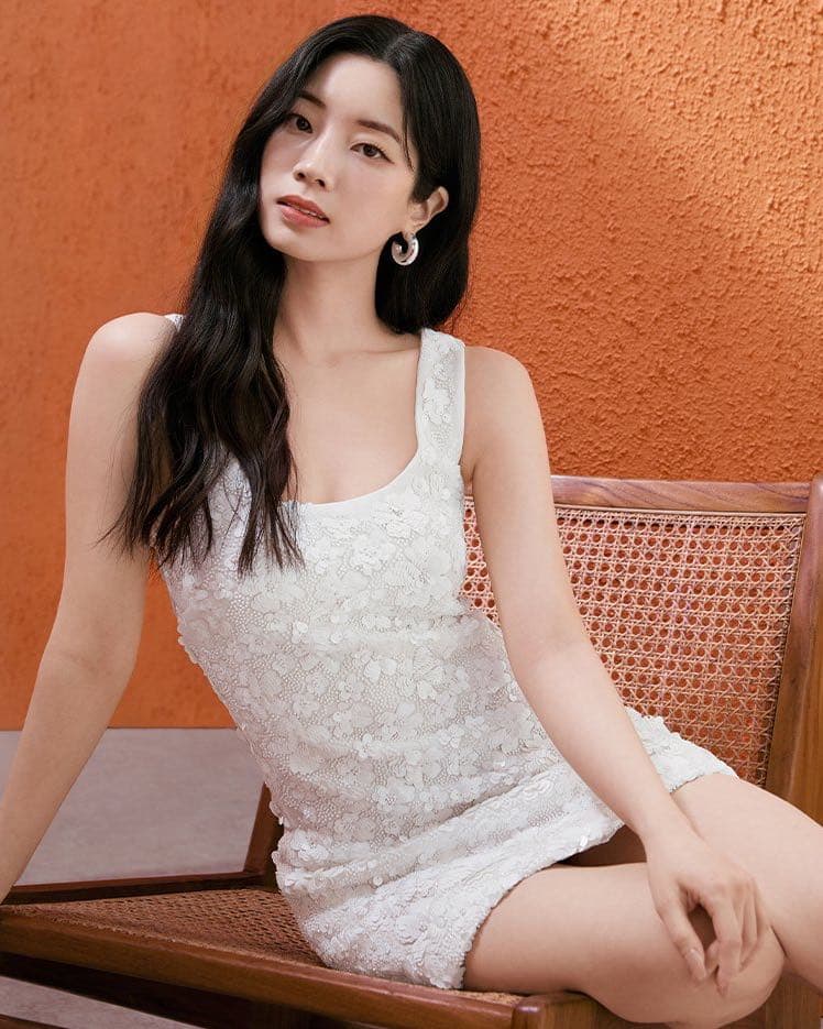 #分享 多賢成為MICHAEL KORS官網模特兒 - TWICE板 | Dcard