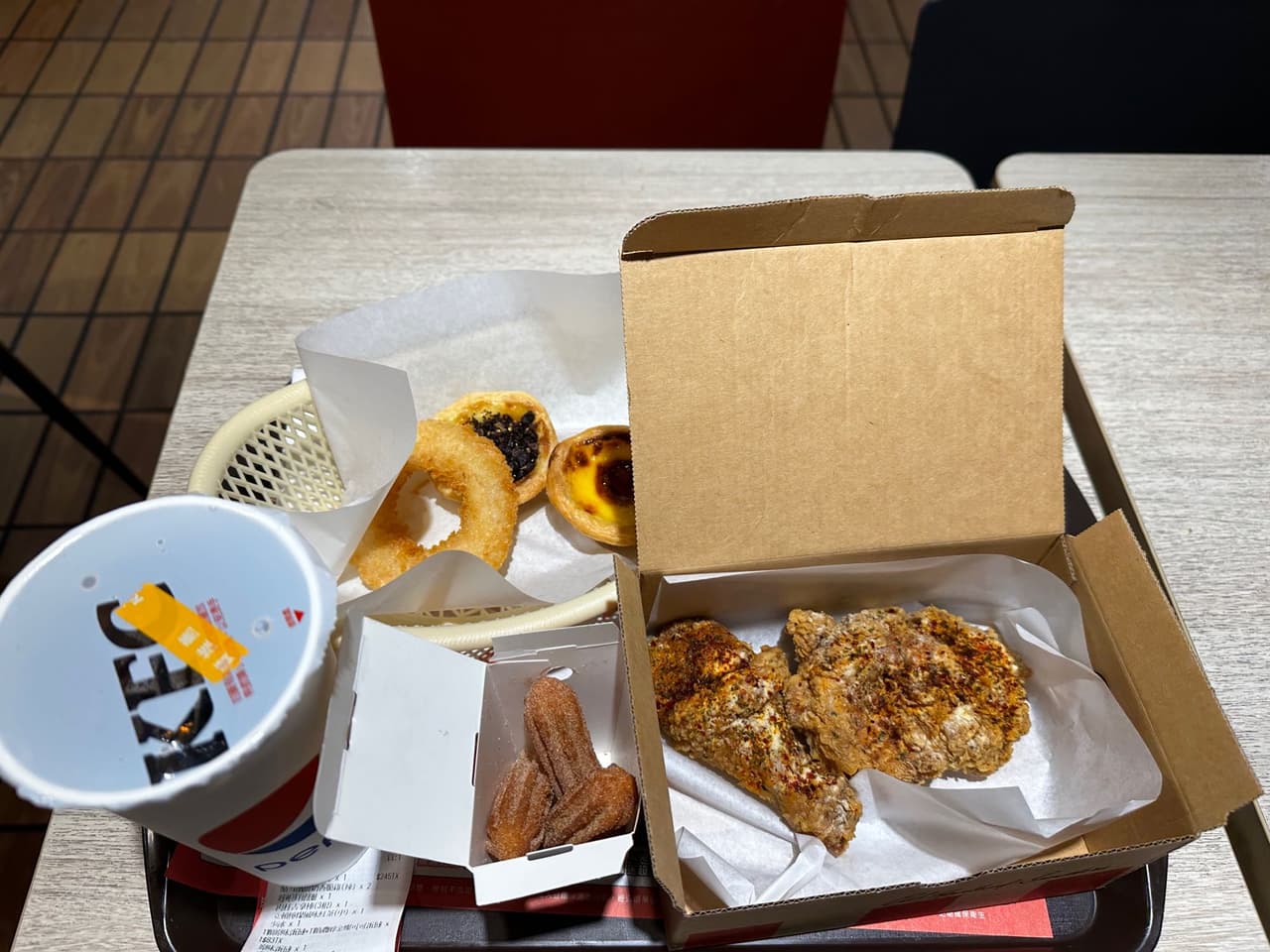 KFC新品-聖誕炸雞（雪酪特餐） - 美食板 | Dcard