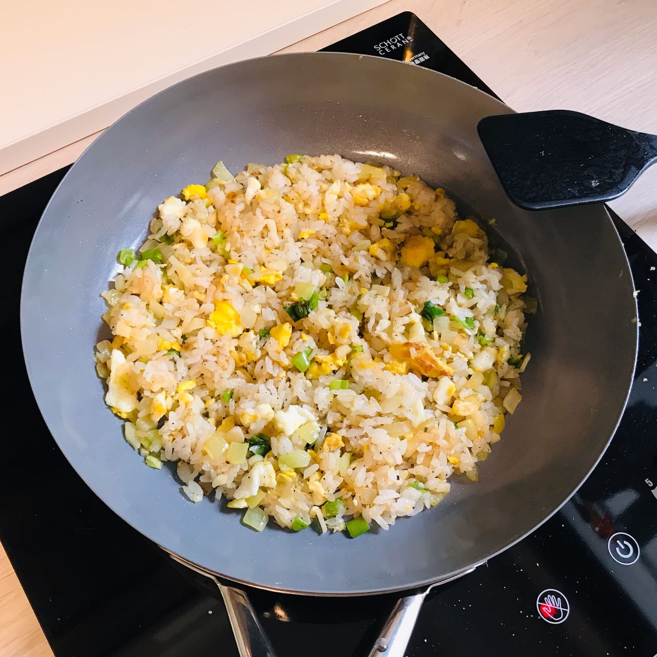 王同學上菜32 台灣蒜頭xEgg Fried Rice - 王有雯同學 (@yeya) | Dcard