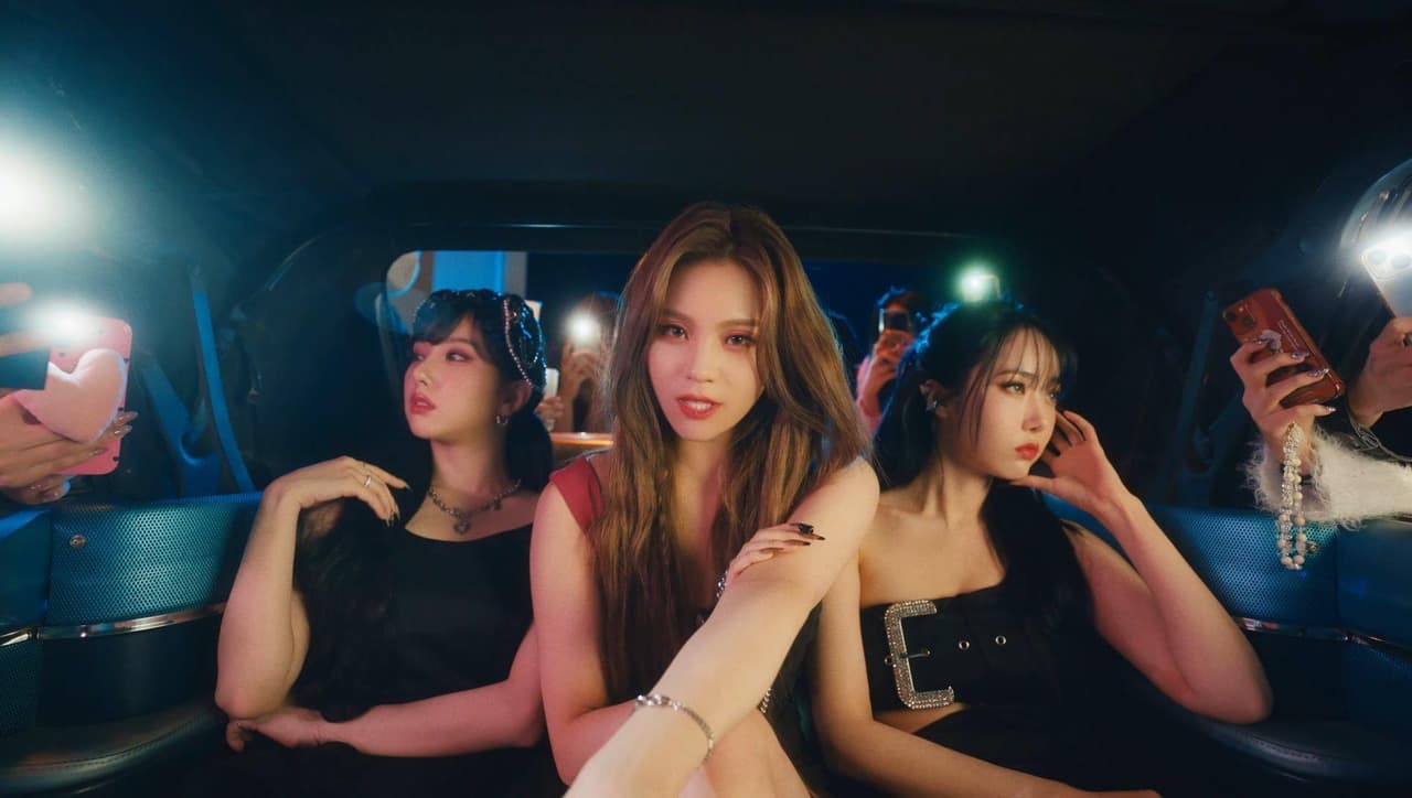 #集中討論 VIVIZ 迷你三輯 𝗩𝗮𝗿𝗶𝗼𝗨𝗦 回歸 - B40 留言 | Dcard