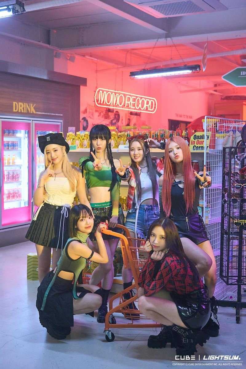 #分享 LIGHTSUM 10/11 要回歸囉～ - 追星板 | Dcard