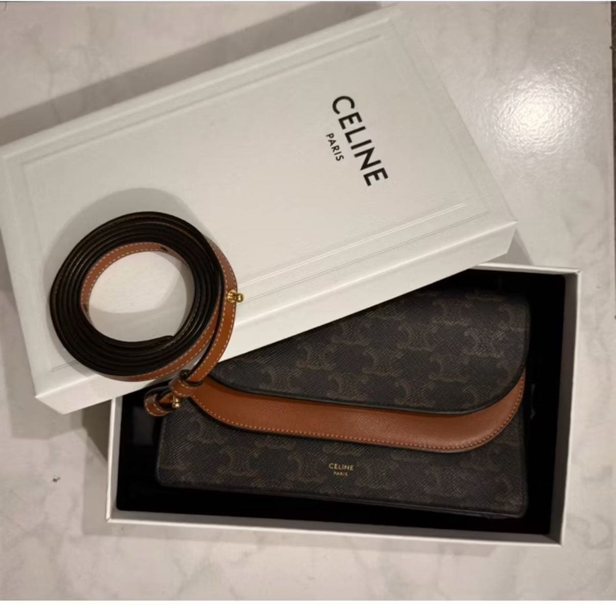 #我要賣 售Celine woc包 - 二手交易板 | Dcard