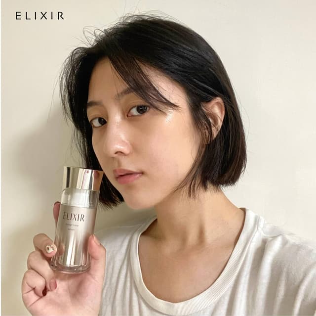 彈！哪次不彈！澎潤系精華 ELIXIR彈潤時控精粹 #開箱大使 - 美妝板 | Dcard
