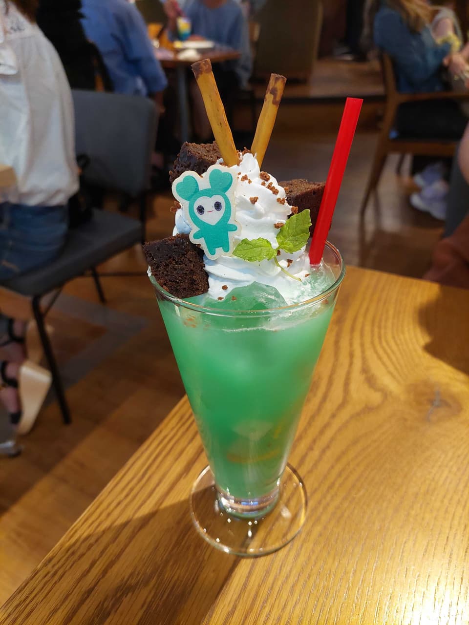 #分享 TWICE x TOWER RECORDS CAFE 聯名咖啡廳活動 - TWICE板 | Dcard