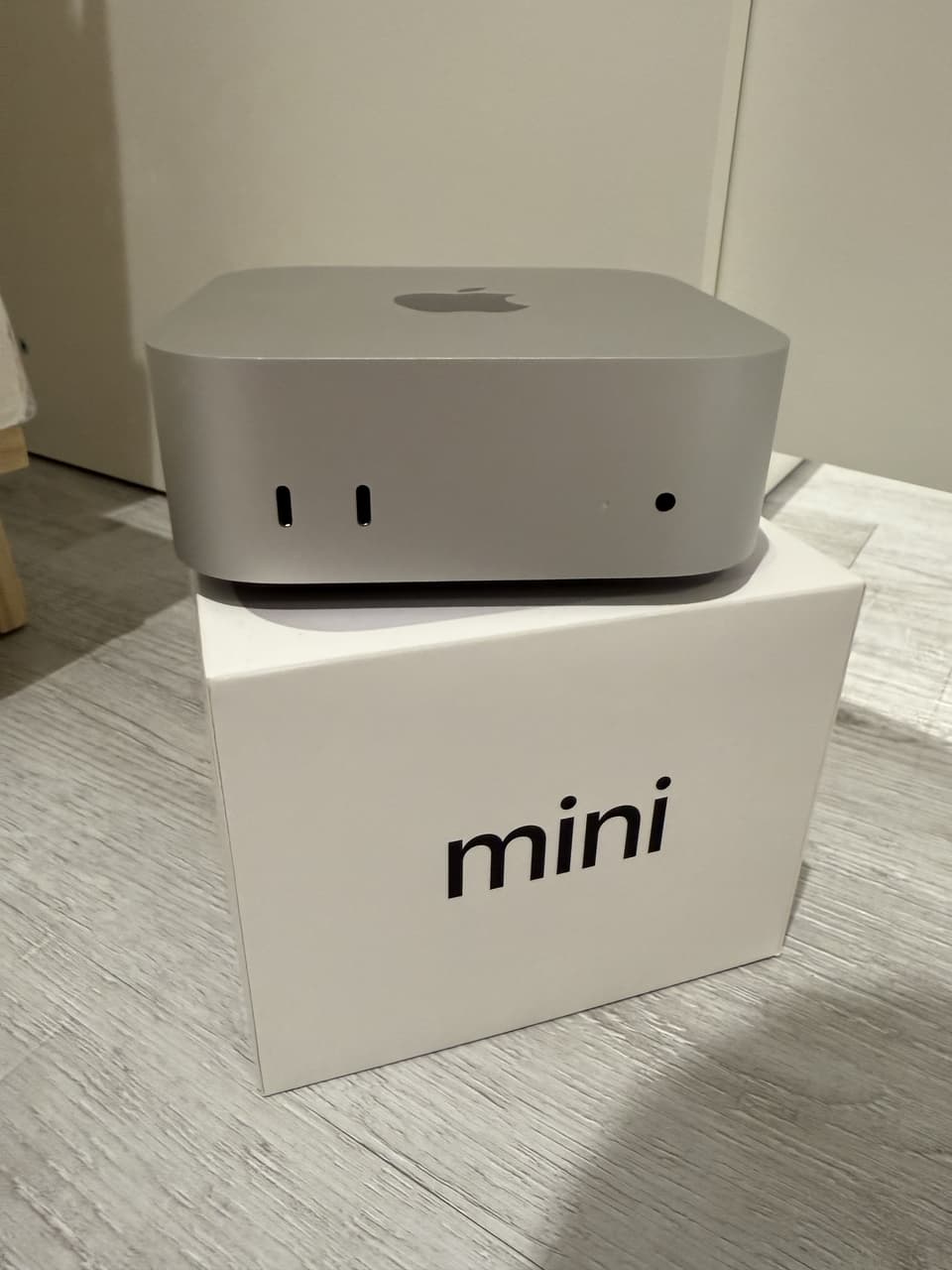 #我要賣 Mac mini M4 9.9新 - 二手交易板 | Dcard
