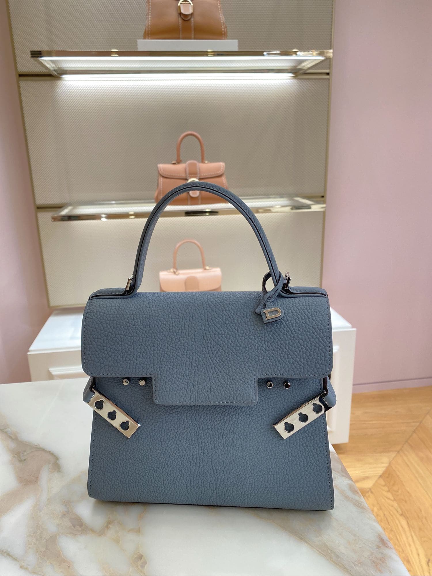 #開箱 Delvaux Tempête PM 太平洋藍 - 精品板 | Dcard
