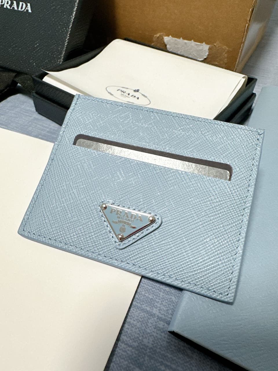 #開箱 Prada 尼龍後背包&小卡夾分享 - 精品板 | Dcard