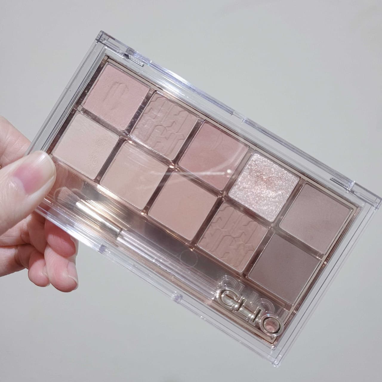 ＃聊聊 2023年最愛的四盤眼影 - 文青鳥 (@ysh_) | Dcard