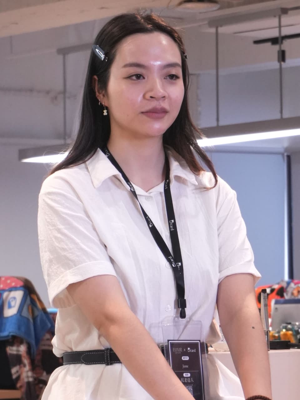 你敢信這樣是45歲！？用ELIXIR怡麗絲爾光速精華可以永保青春😍？ - 美妝板 | Dcard