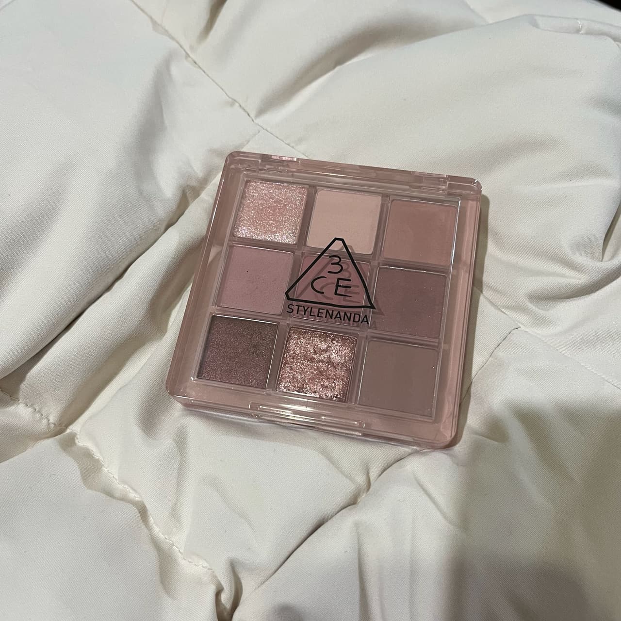 #我要賣 #售 3CE九宮格眼影盤 Some def - 二手交易板 | Dcard