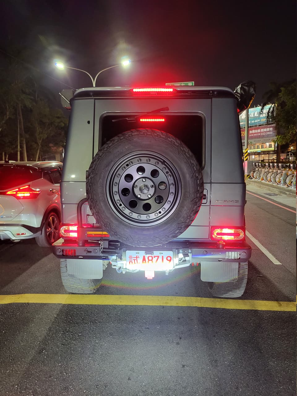 這台是最新G class嘛 - 汽車板 | Dcard