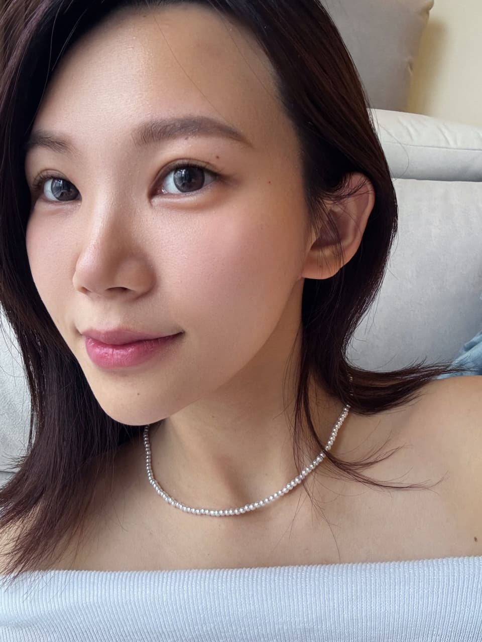 開箱濾鏡感光澤隱眼 #Givre #綺芙莉 - 香菜一點也不香 (@onlyone1996) | Dcard