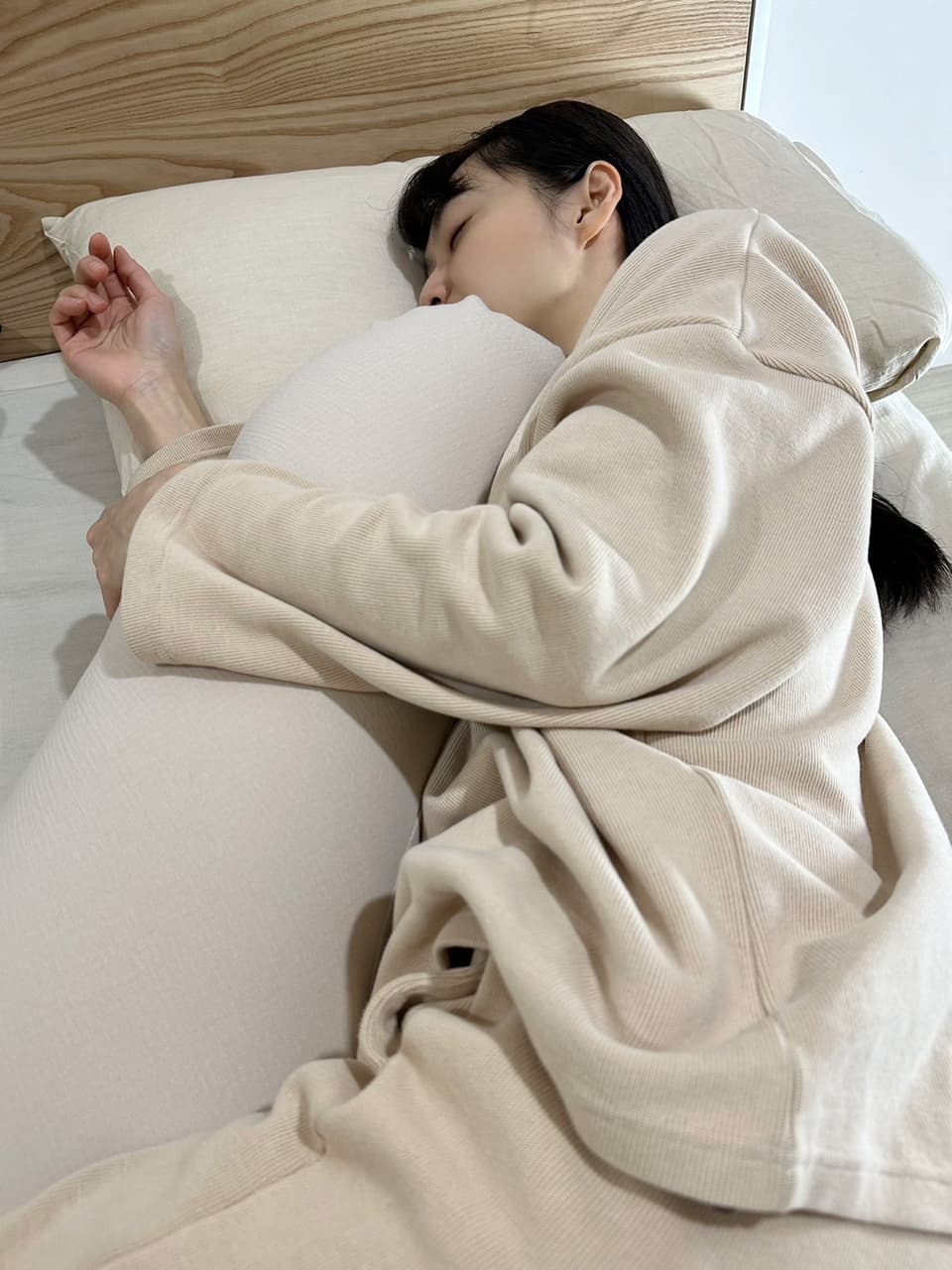 #居家佈置 不只是孕媽咪的枕頭，doomoo月亮枕的多用途舒適體驗.ᐟ.ᐟ - 居家生活板 | Dcard