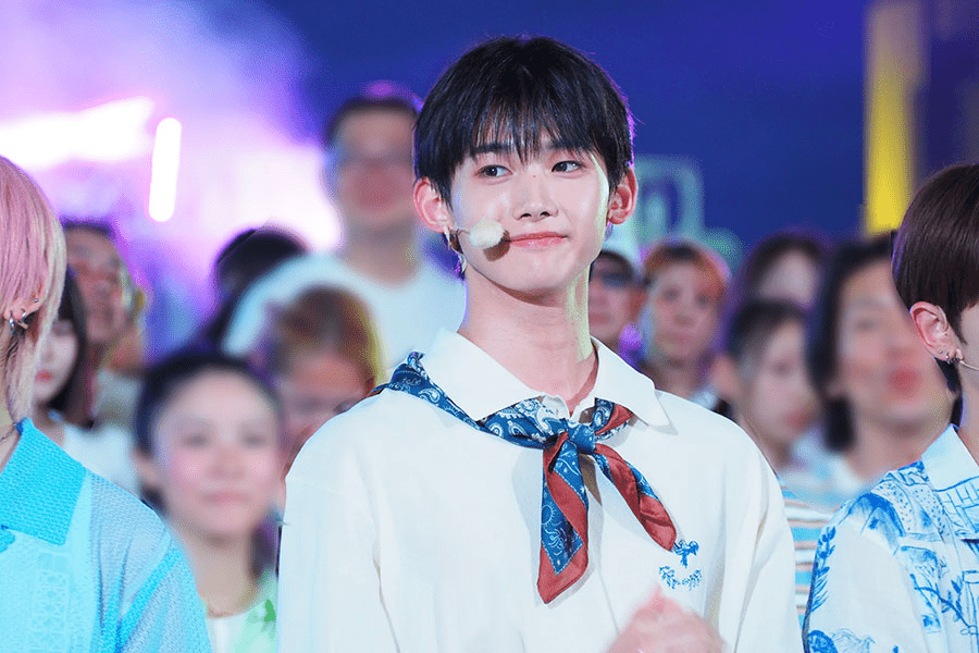 #新聞 ＆TEAM在大阪USJ合作活動中興奮表示「一起嗨起來」 - 追星板 | Dcard