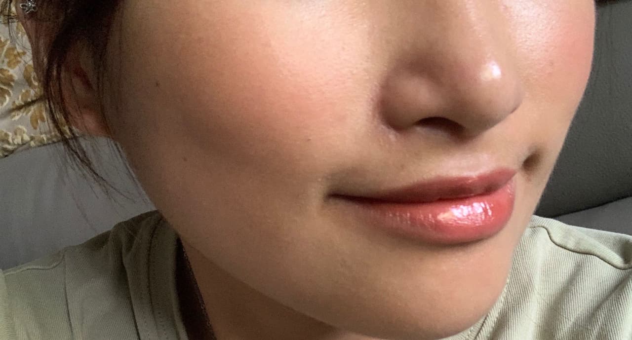 MIT solone 紅玉烏龍唇膏04 - 美妝板 | Dcard