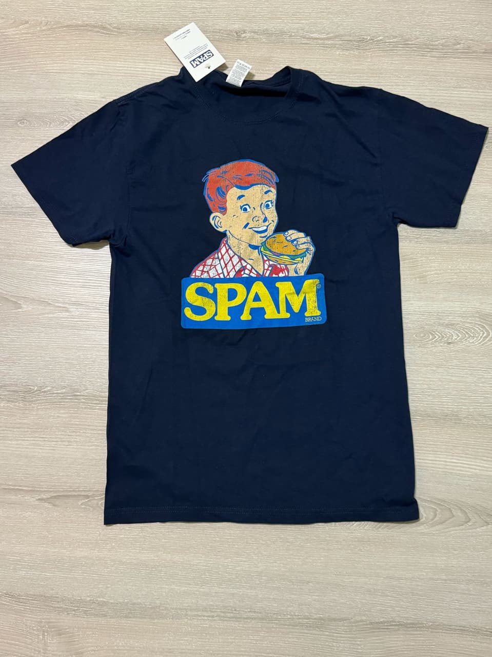 #我要賣 日本 Spam T-shirt - 二手交易板 | Dcard