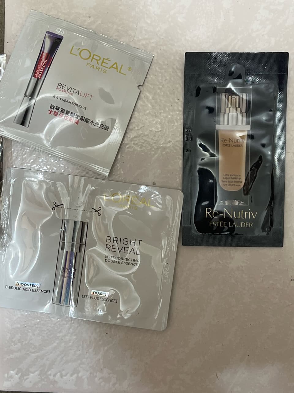 #已贈出 雅詩蘭黛粉底液、L’Oréal 眼霜、后 天氣丹滋養液 - 贈物板 | Dcard