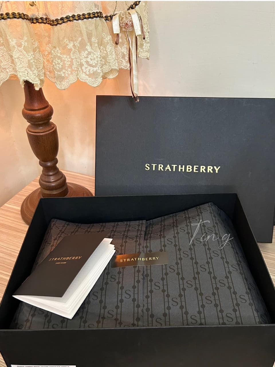 #開箱 英國Strathberry 相機包MOSAIC CAMERA - 精品板 | Dcard