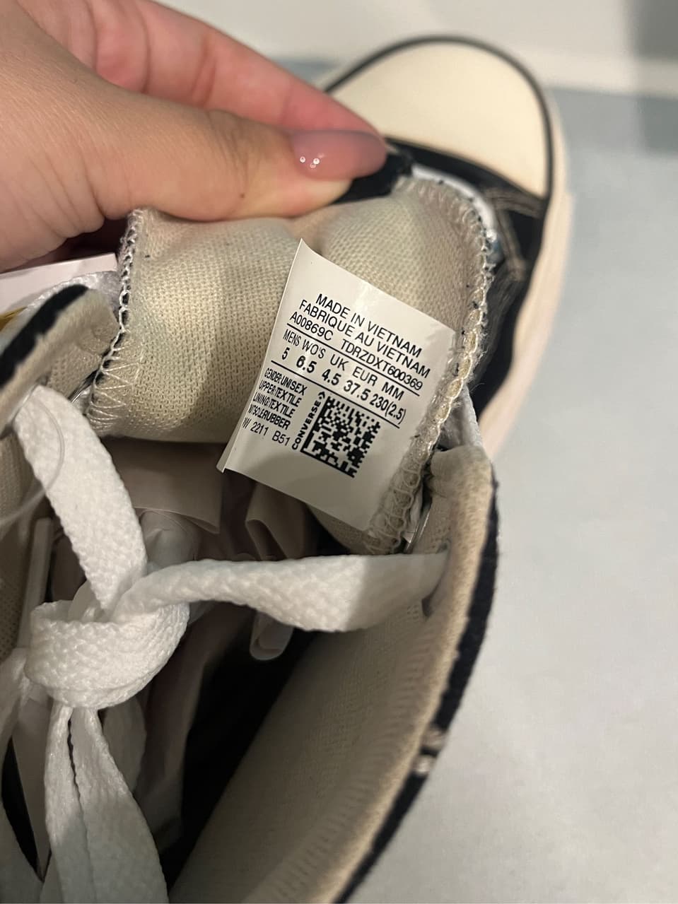 #我要賣 CONVERSE高筒厚底帆布鞋- RUN STAR LEGACY-黑 - 二手交易板 | Dcard