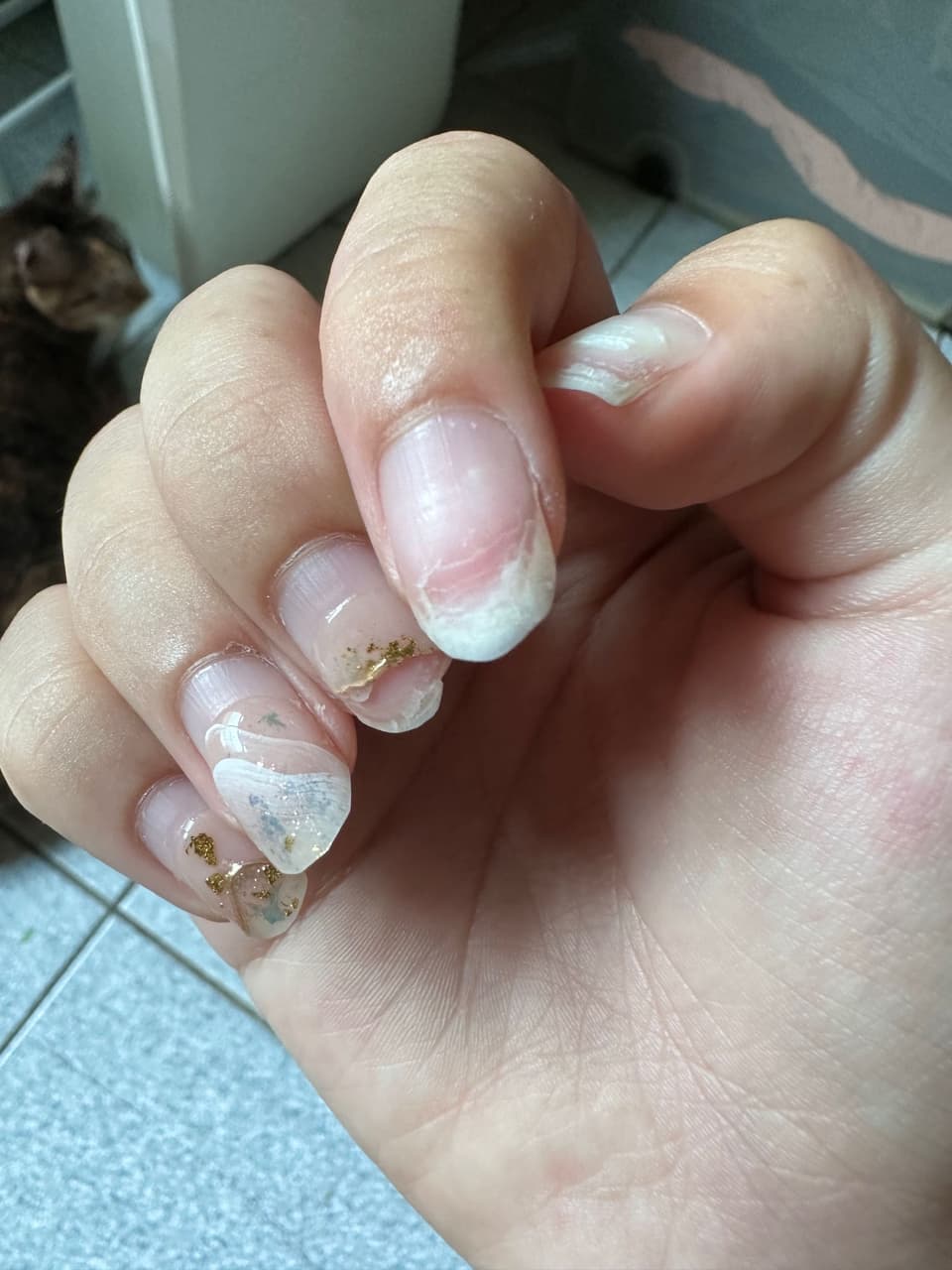 問題 請問美甲剝落後這樣是正常的嗎 美甲板 Dcard