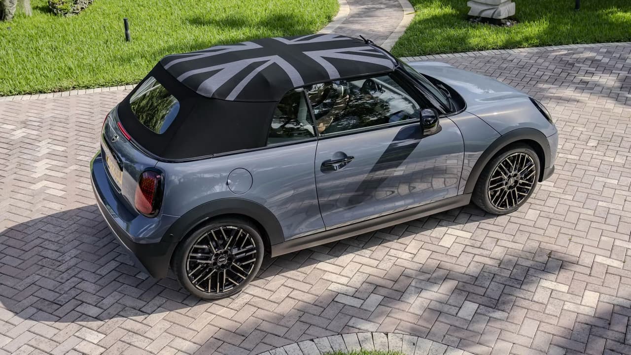 Mini Cooper 敞篷版 改款登場 - 汽車板 | Dcard