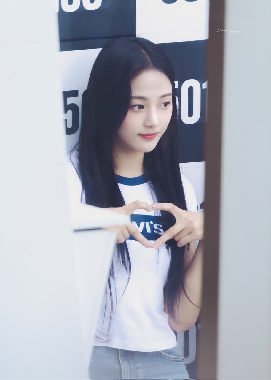 #情報 230523今日物料總彙總 - NewJeans板 | Dcard