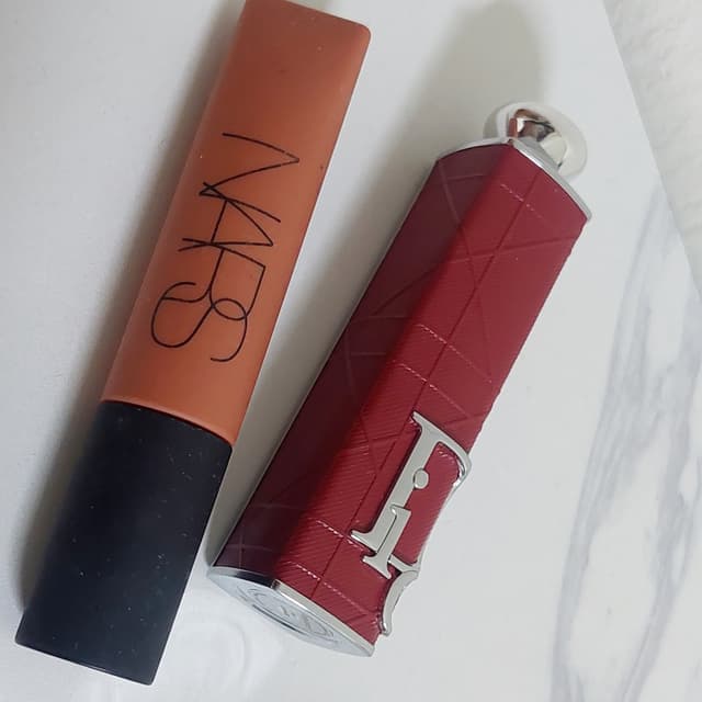 #分享 NARS x DIOR 💄我的必備疊擦組合（內有試色） - 美妝板 | Dcard