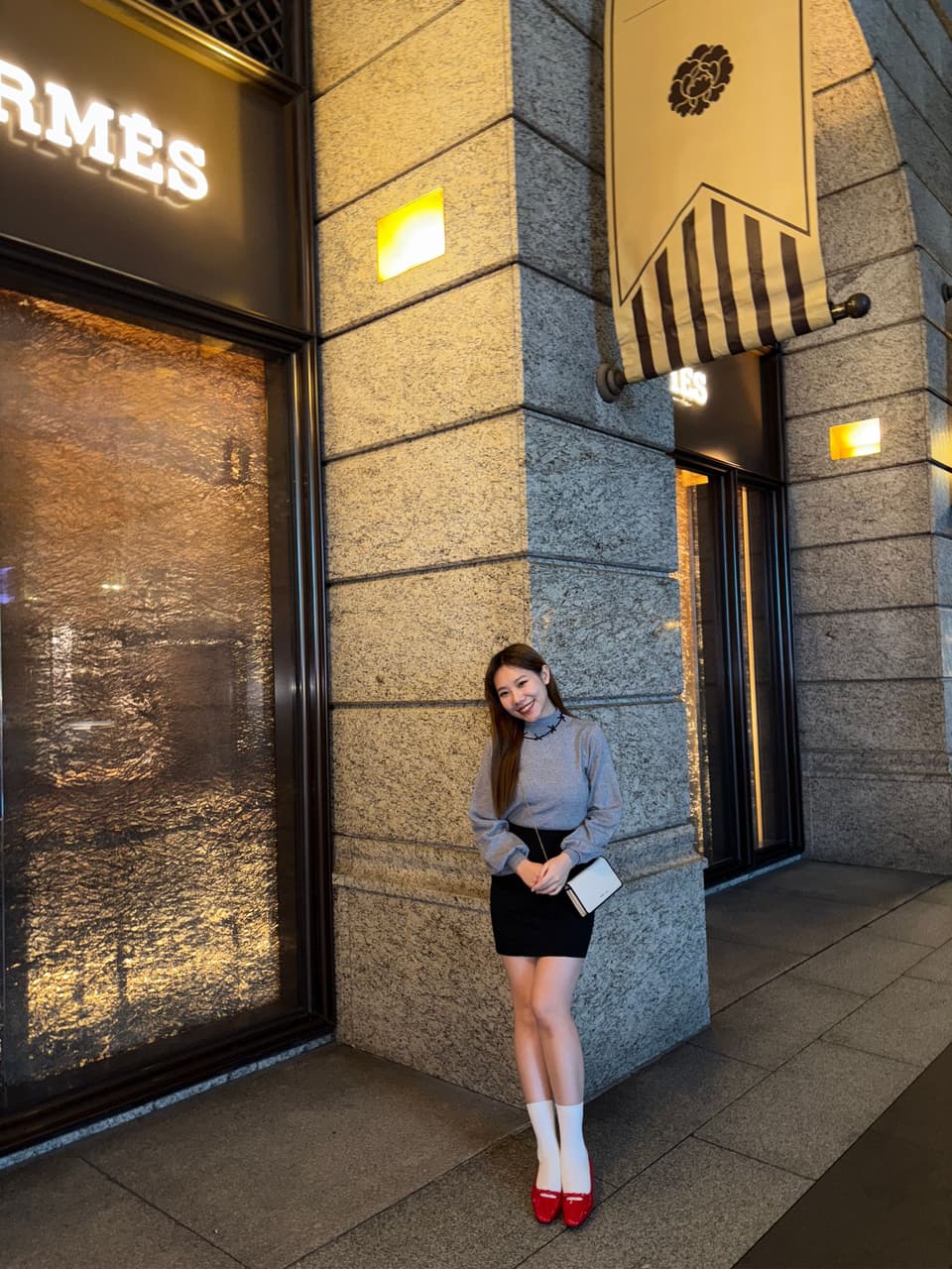 人生命定小紅鞋🎀蝴蝶結瑪莉珍跟鞋 - 愛木須龍 (@a158888) | Dcard