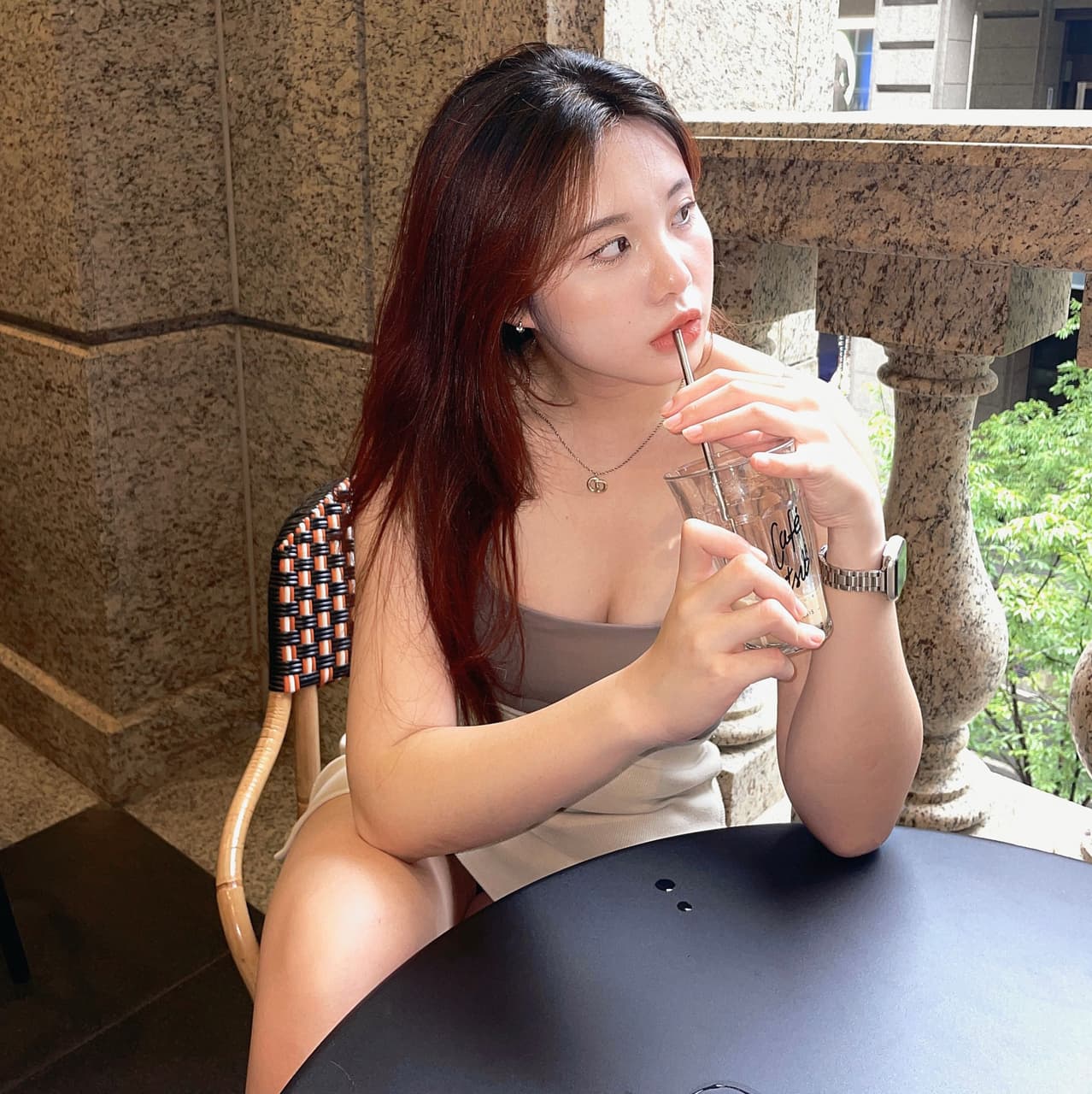 6個月藍黑髮染髮不褪色秘技😎 - Vivi🐸 (@vivi27597620) | Dcard