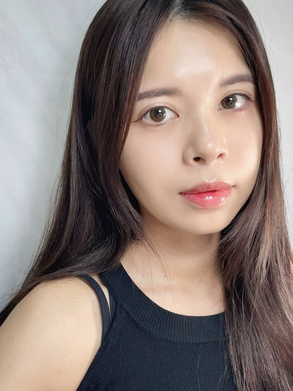 視覺一秒豐唇就靠Maybelline👄輕鬆擁有嘟嘟唇 - 吃飽才有力氣減肥 (@vvn_0601) | Dcard