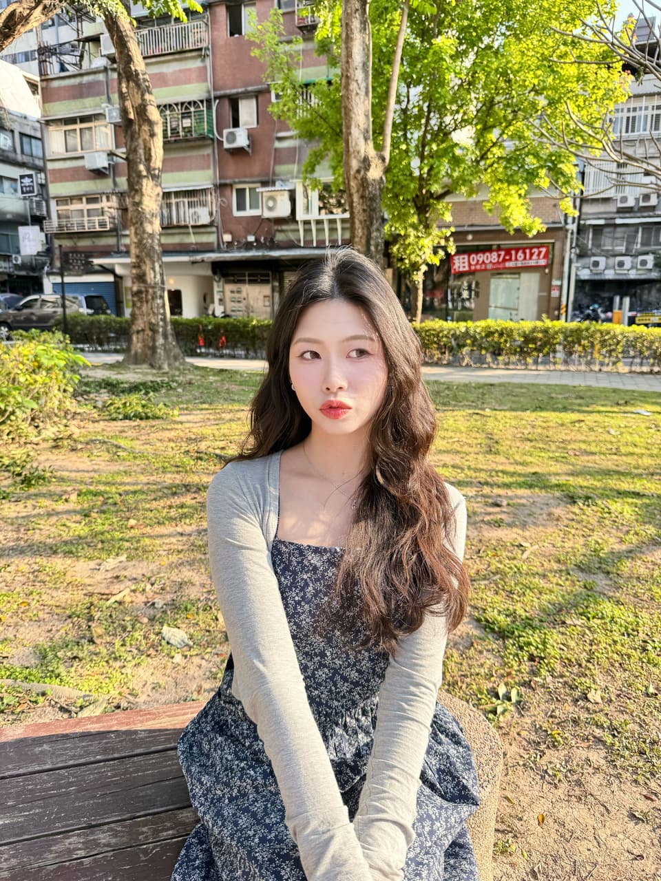 陽光下真的太好拍了！ - 一丟丟高的170 (@hua1017) | Dcard