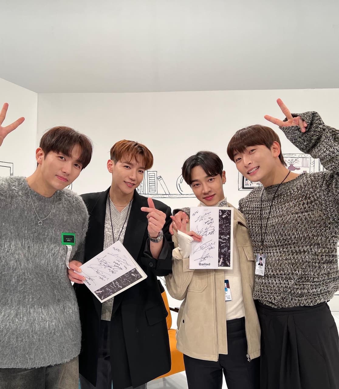 #節目雜誌等分享 回歸後瘋狂營業的老豆們🥰🥰🥰 - 2PM板 | Dcard