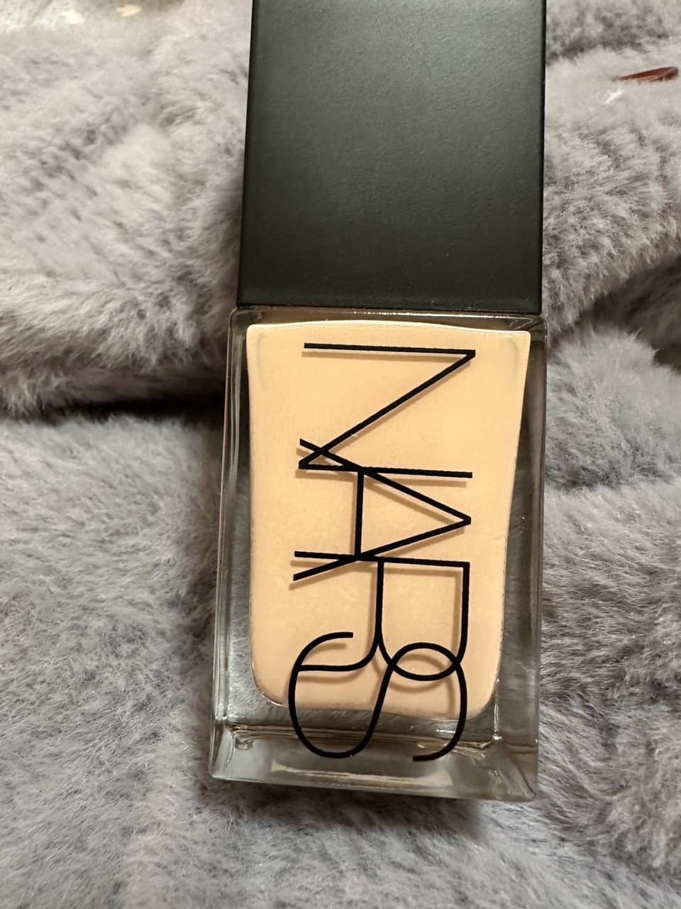 #我要賣 #我要賣 Nars小光瓶粉底液L1.5 - 二手交易板 | Dcard