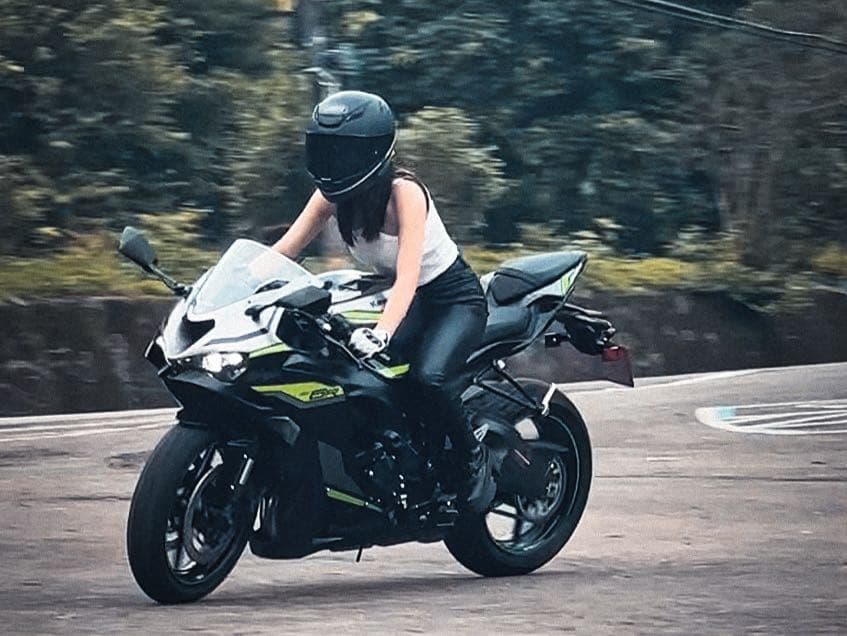 第一篇個版當履歷表在發 ️ - (⁎˃ᴗ˂⁎) (@chun_u____) | Dcard