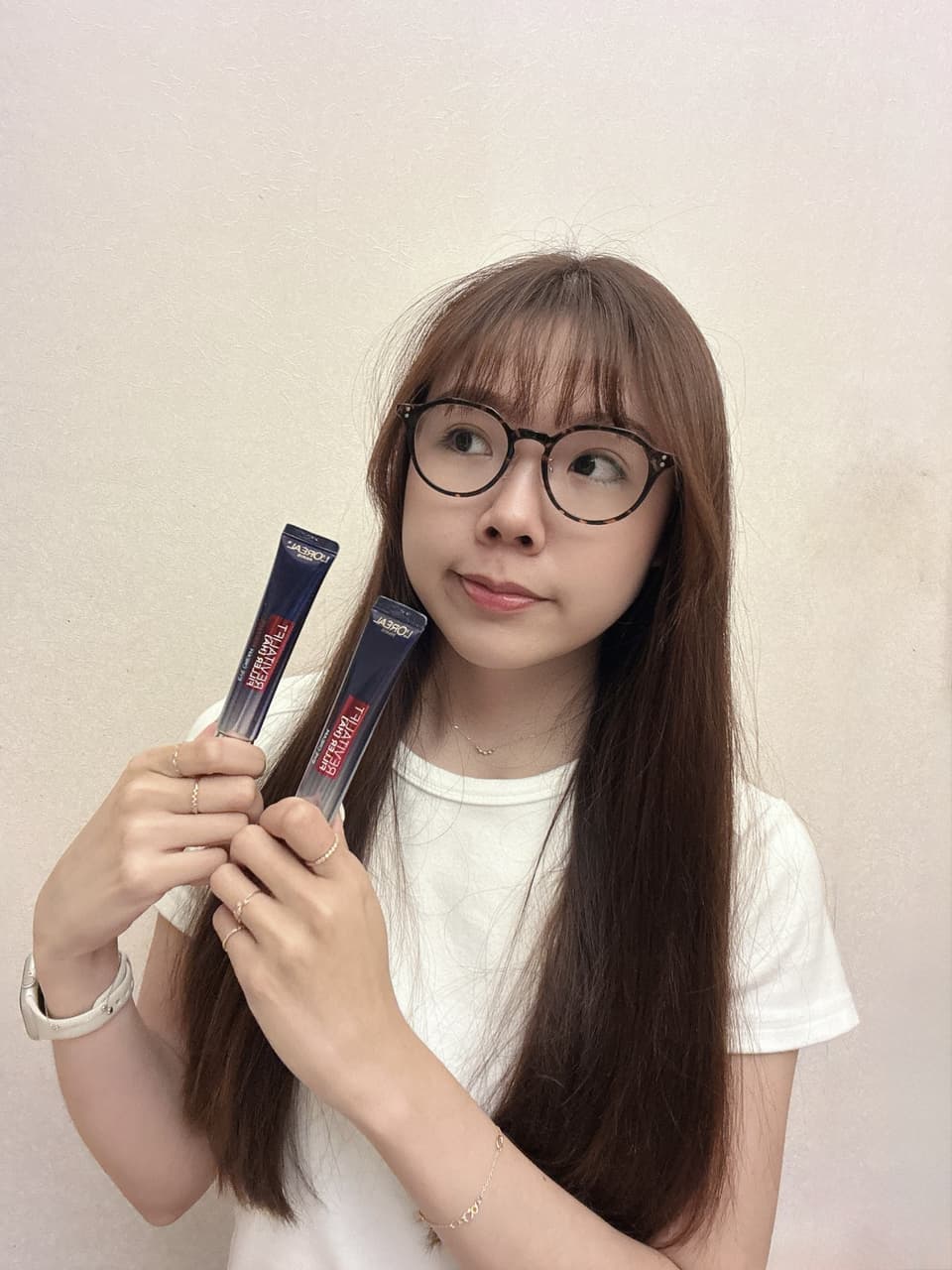 出國旅遊想熬夜又想漂亮又不想黑眼圈的人有福囉～😉 - 芝芝｜購物芝旅 (@hannee) | Dcard