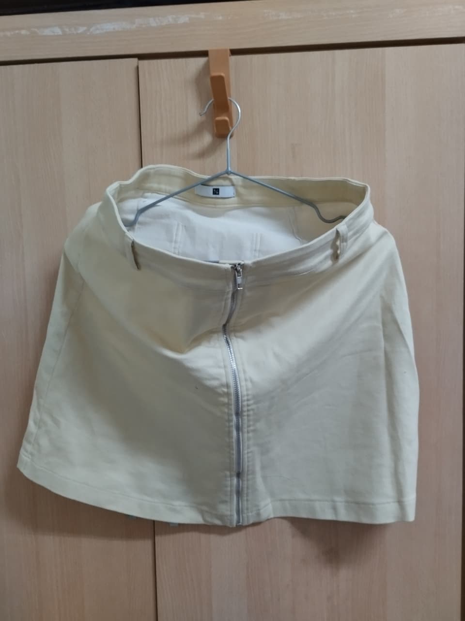 #贈送 【贈】衣物 帽子 #更 全數贈完 - 贈物板 | Dcard