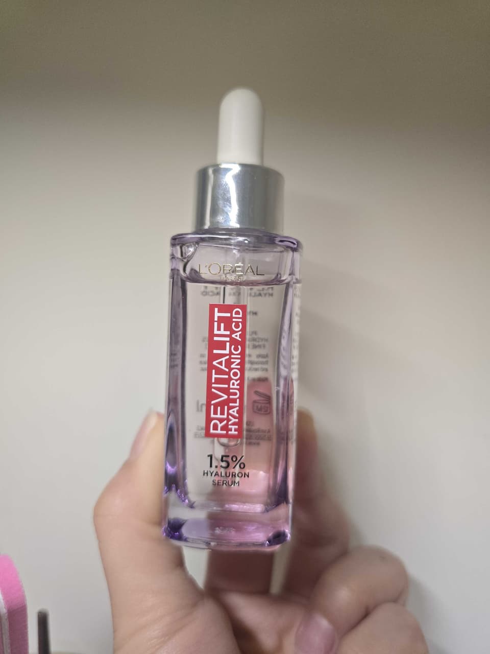 #我要賣 全新clarins護膚隔離／近全新loreal精華／二手PONY EFFECT 水透光妝前防護乳／CEZANNE 長效控油妝前隔離乳／Coach floral - 二手交易板 | Dcard