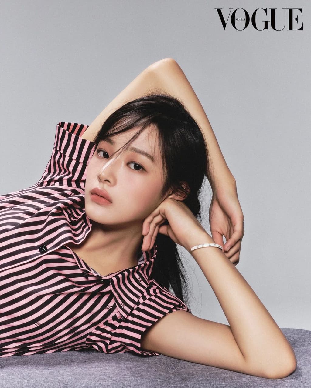 #分享 Minji Vogue Korea八月電子刊封面！ - NewJeans(NJZ)板 | Dcard