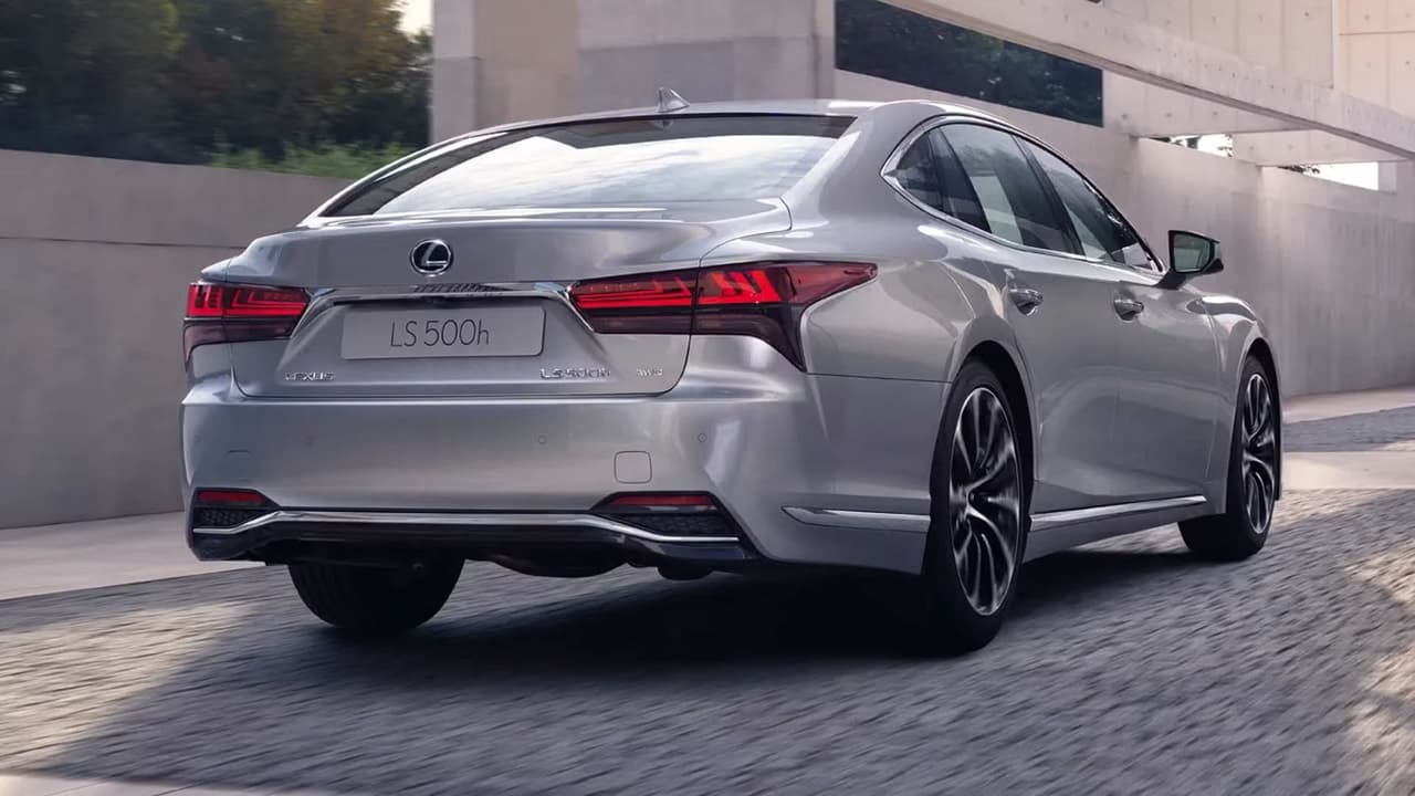 Lexus LS 告別英國市場 - 汽車板 | Dcard