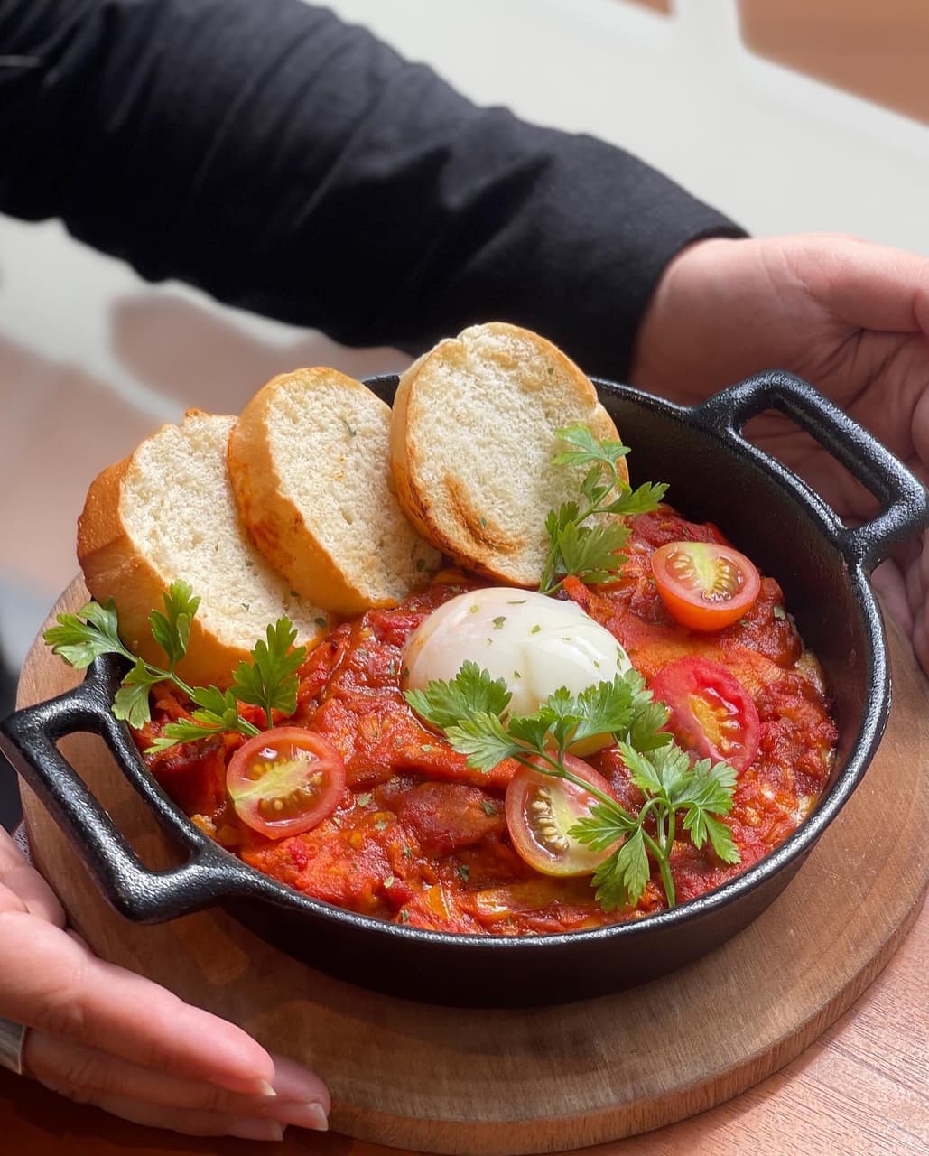 台中露營風の咖啡廳推薦 內含早午餐與甜點通通有！ - 有什麼好吃好玩好用 (@qqyuuuuu) | Dcard