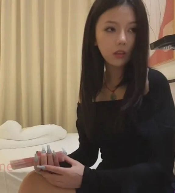 請求各位30公分神人大佬，求女優名，只知道是國產 - 西斯板 | Dcard