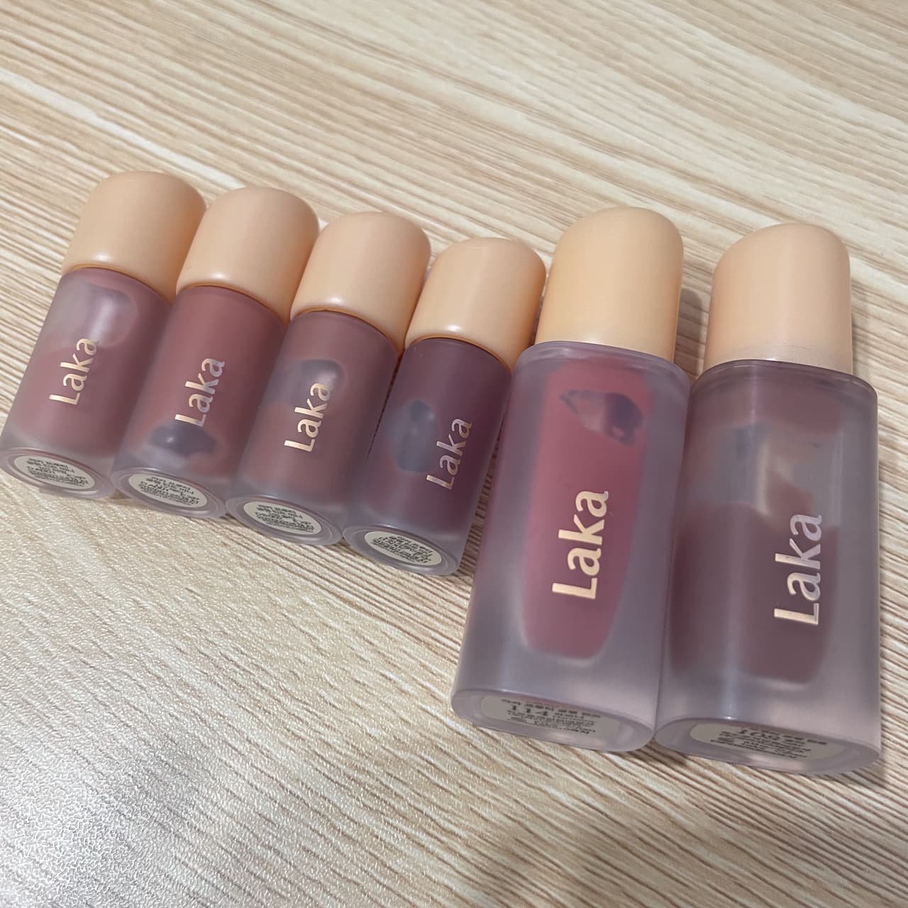 #開箱 Laka Mini水光唇釉組 Spring tone意外喜歡！超迷你超可愛😻 - 美妝板 | Dcard