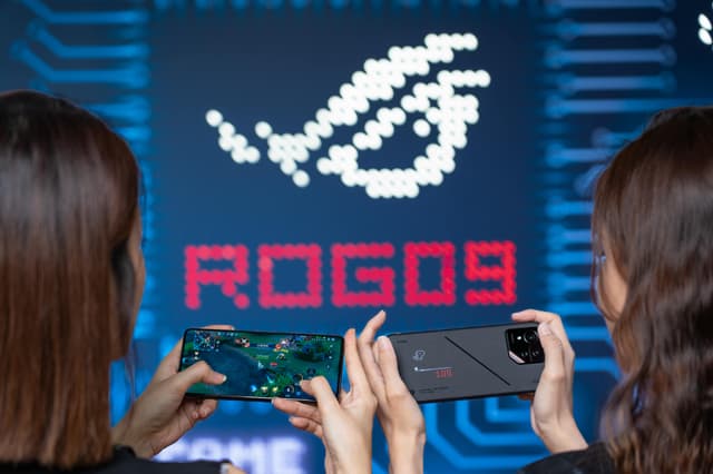 ROG Phone 9 電競手機超詳細遊戲AI教學開箱體驗 【束褲開箱】 - 束褲3C團 (@suku3c) | Dcard