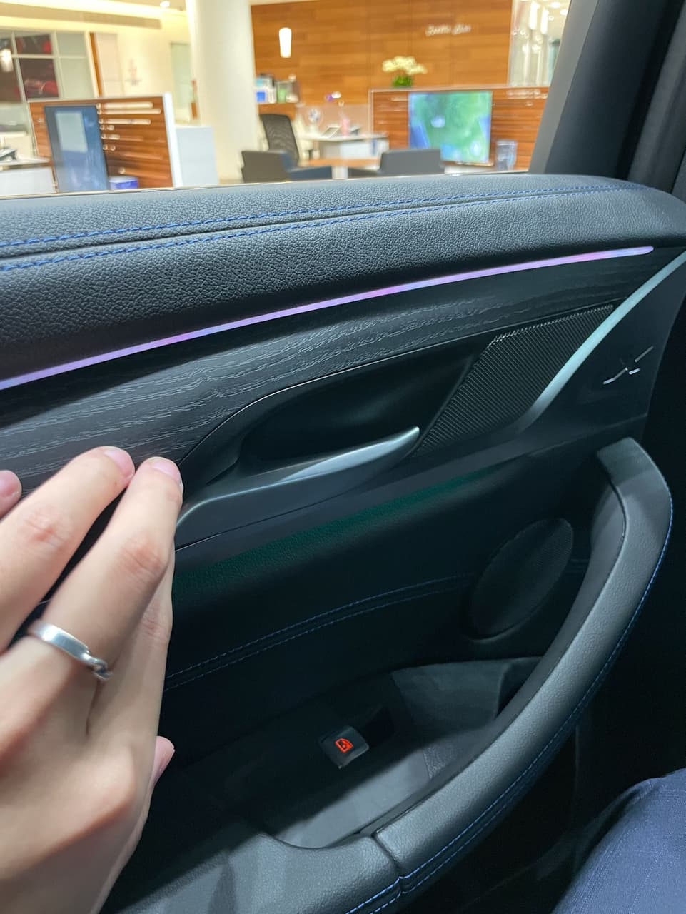 BMW X4 30i 鉑金版 - 汽車板 | Dcard