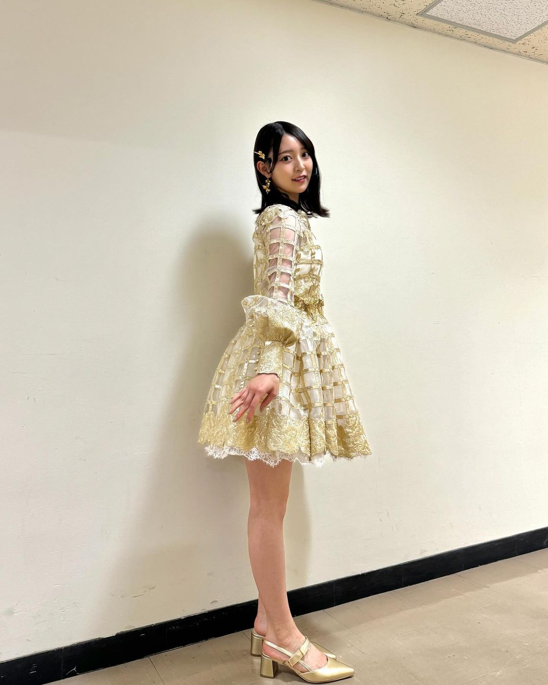 乃木坂46 2023年 紅白衣裝(上) - ej02140508的創作 - 巴哈姆特