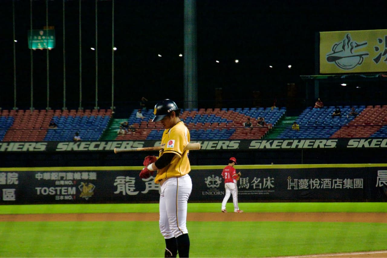 球場拍攝初體驗 - 阿禎與他的快樂夥伴 (@baseball_0806) | Dcard