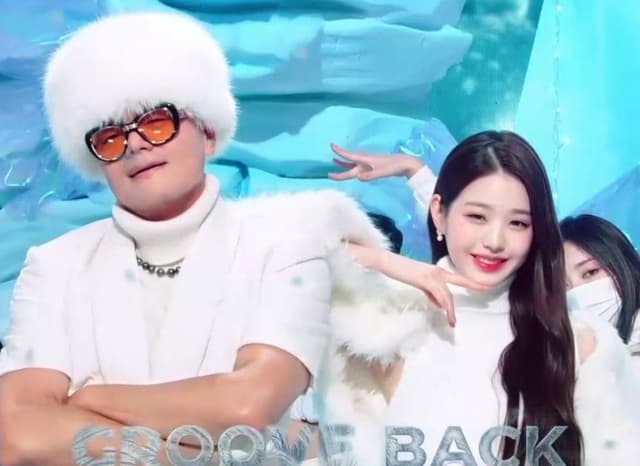 #分享 今日出現在JYP朴軫永舞台的張員瑛🧊 - IVE板 | Dcard