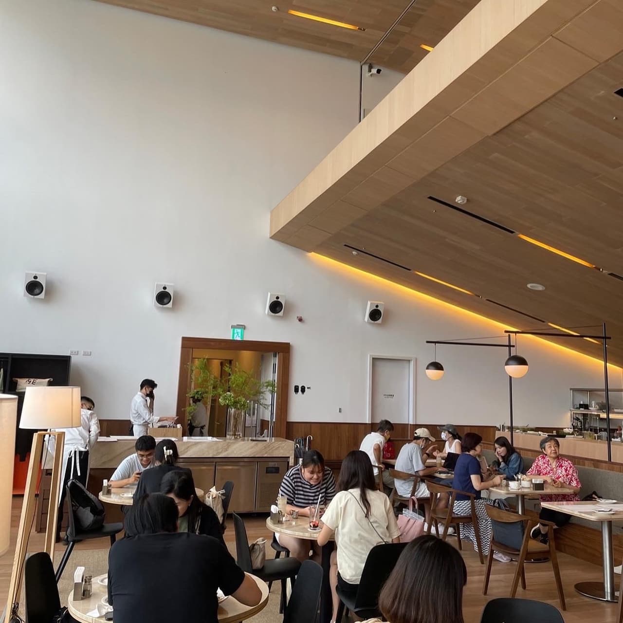 ACME cafe bar & restaurant 食記 - 美食板 | Dcard