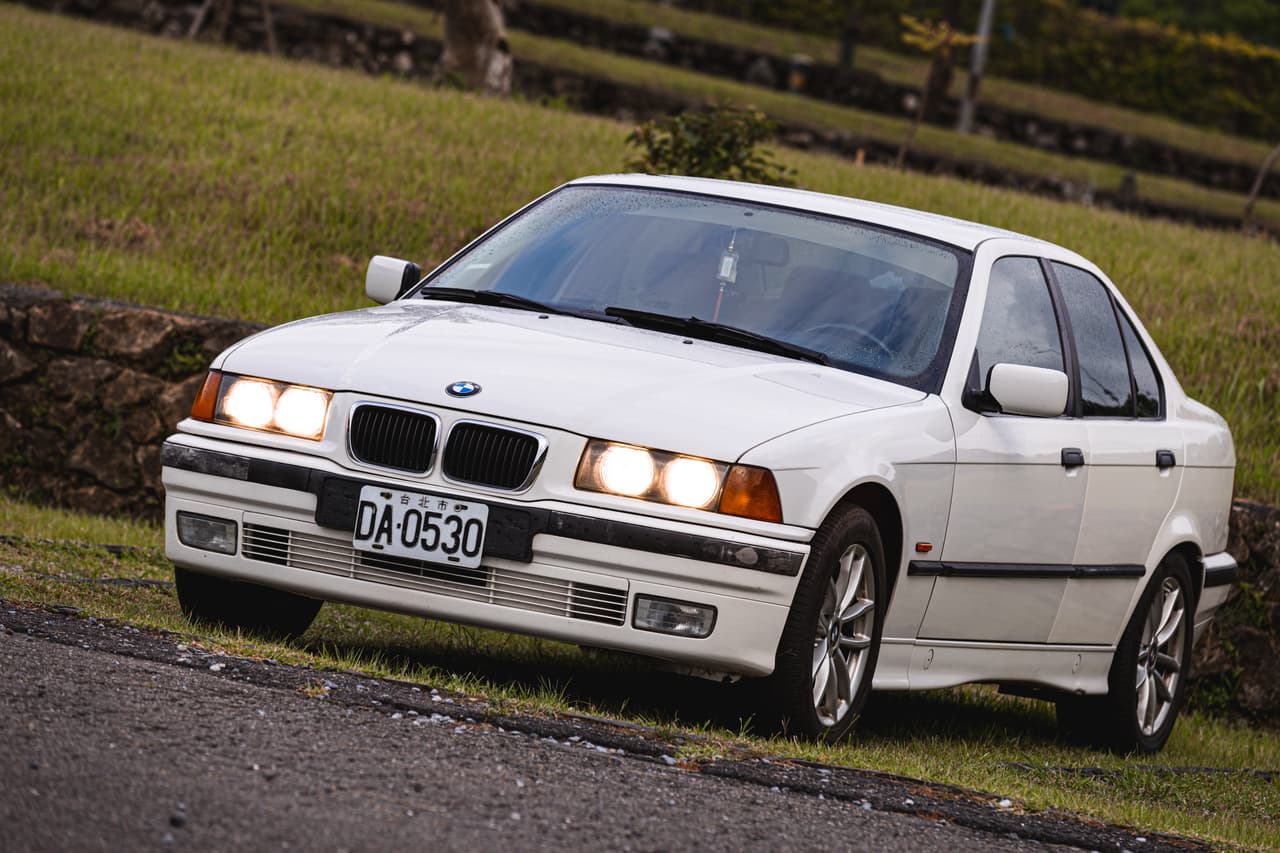 1997年BMW E36 318is 經典老車分享 - 汽車板 | Dcard